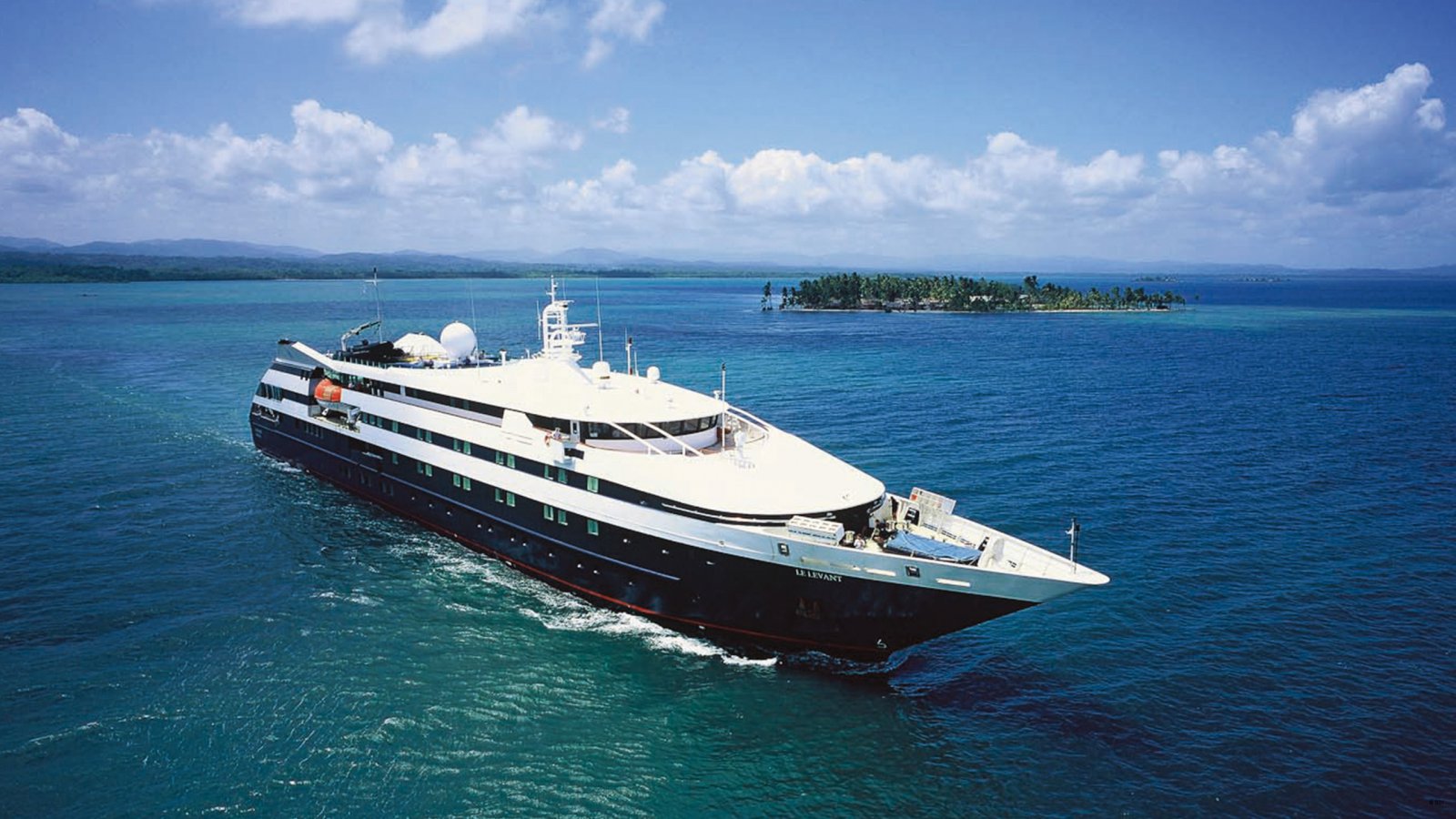 Le Levant - Stirling Design International